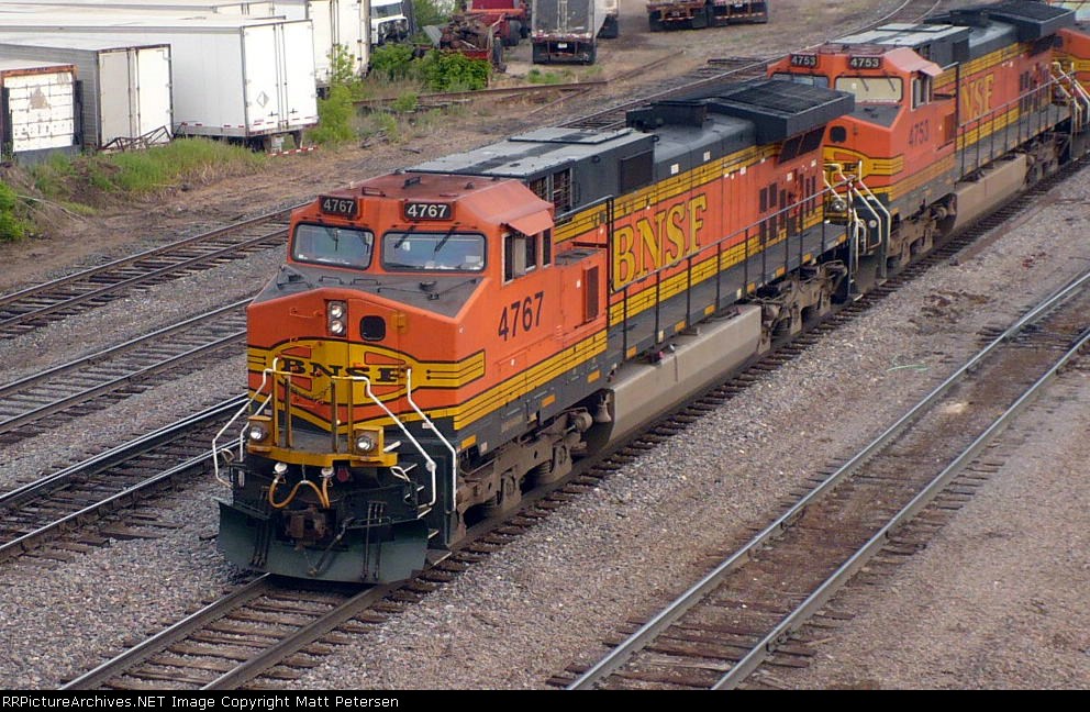 BNSF 4767